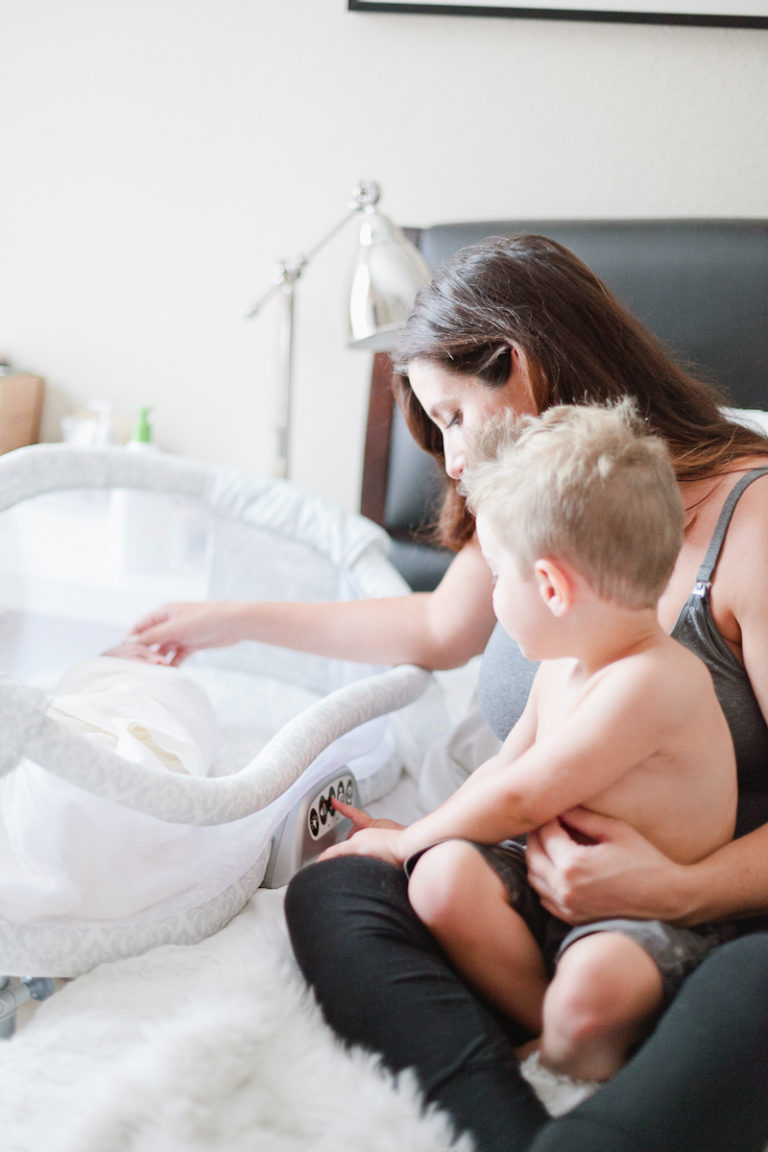 7 Unforgettable Ways to Help a New Mama - Fresh Mommy Blog