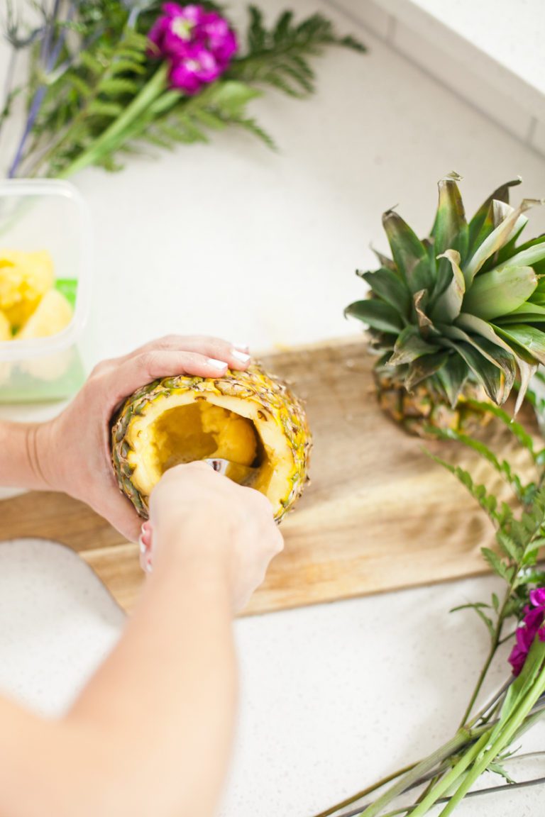 Tropical Pineapple Floral Arrangement | DIY | Fresh Mommy Blog