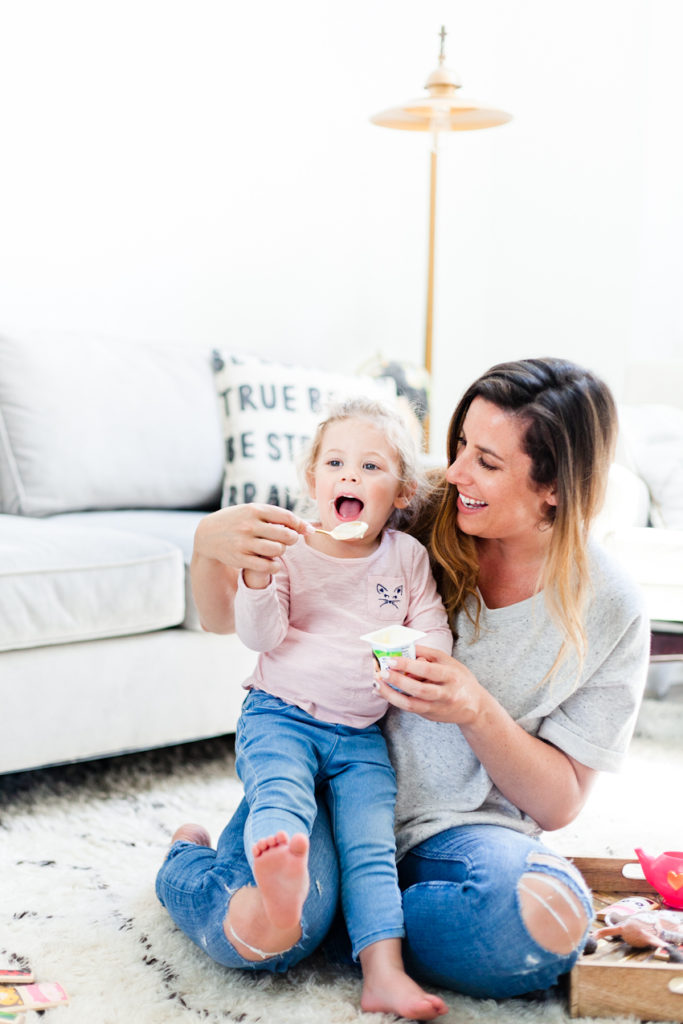 Simple Ways to Build a Strong Bond With Your Baby - Fresh Mommy Blog