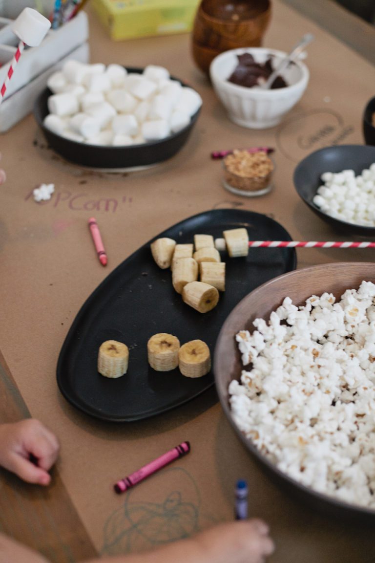 The Best Sleepover Party Snacks | EATS - Fresh Mommy Blog