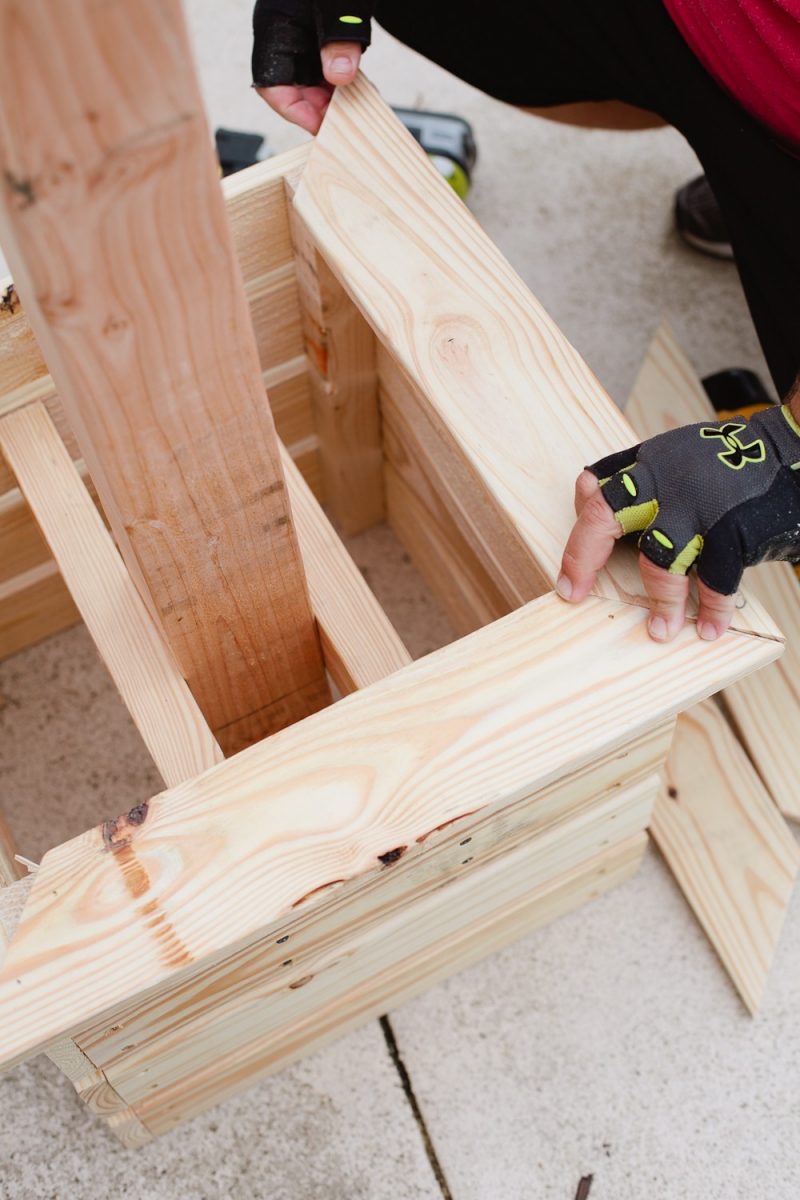 DIY Outdoor Planter Box for Hanging String Lighting - Fresh Mommy Blog
