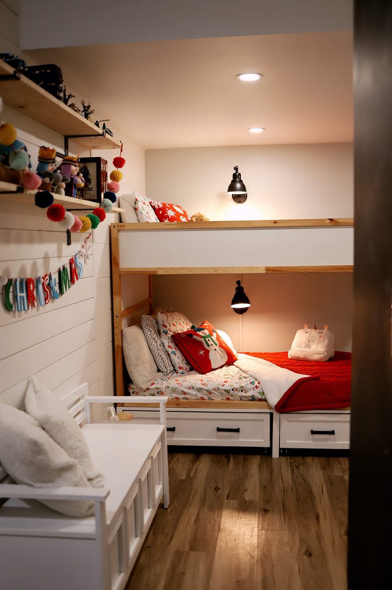 Easy Feature Wall Update for a Neutral Kids' Bedroom They'll Love ...