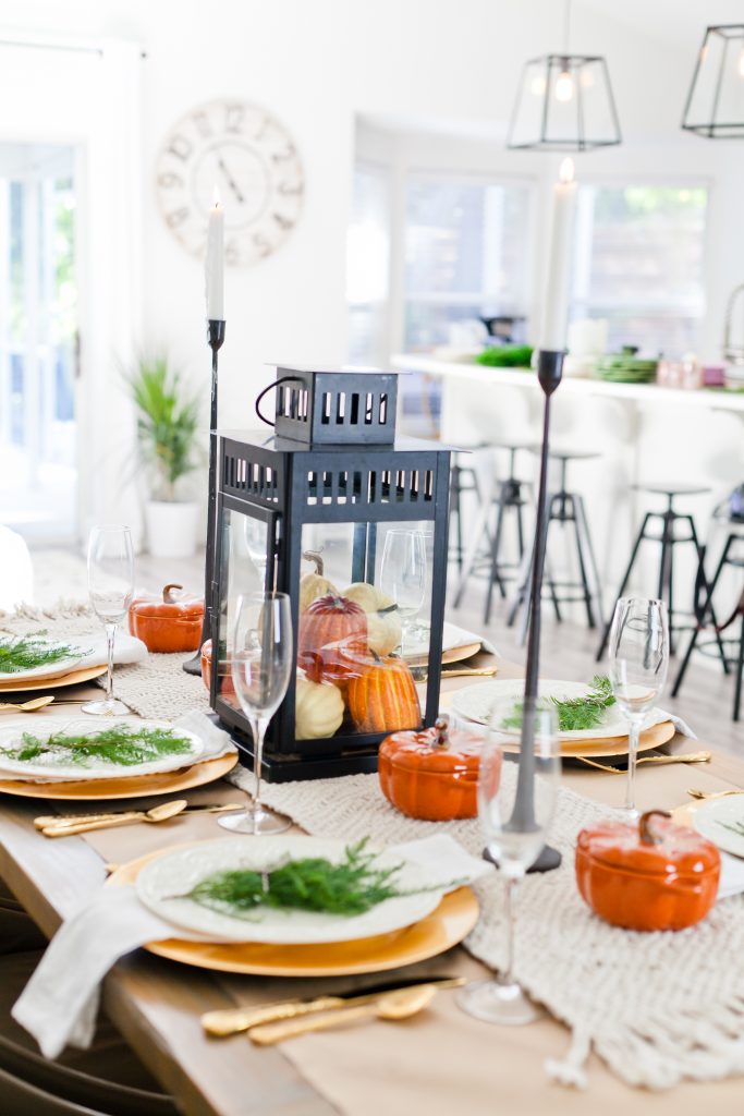 Designing Beautiful Seasonal Tablescapes - Fresh Mommy Blog