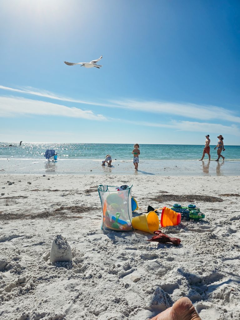 Beach Essentials for an Epic Summer in the Sand - Fresh Mommy Blog
